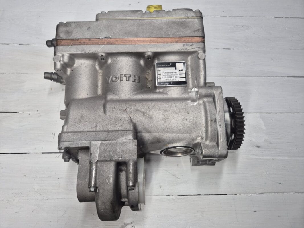 MERCEDES AIR COMPRESSOR